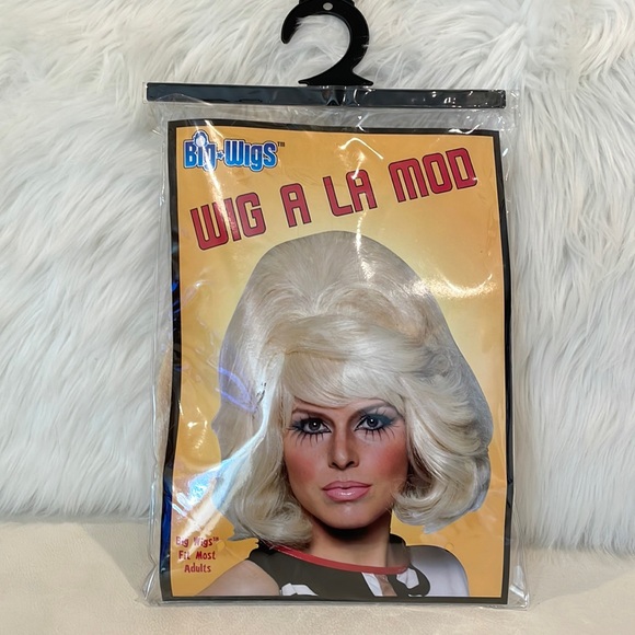 Rasta Imposta Accessories Nwt 1 Rasta Imposta Costume Wig Marilyn Dress Up Cosplay Blonde